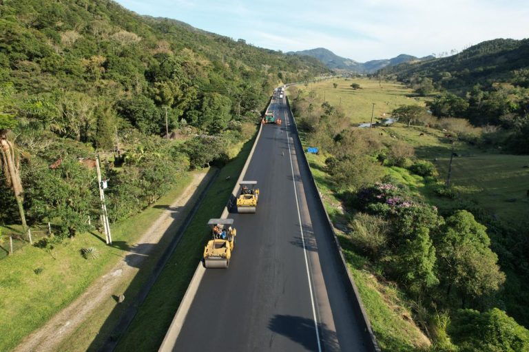 Recuperação do pavimento da BR-101, em SC, aumenta a segurança dos ...